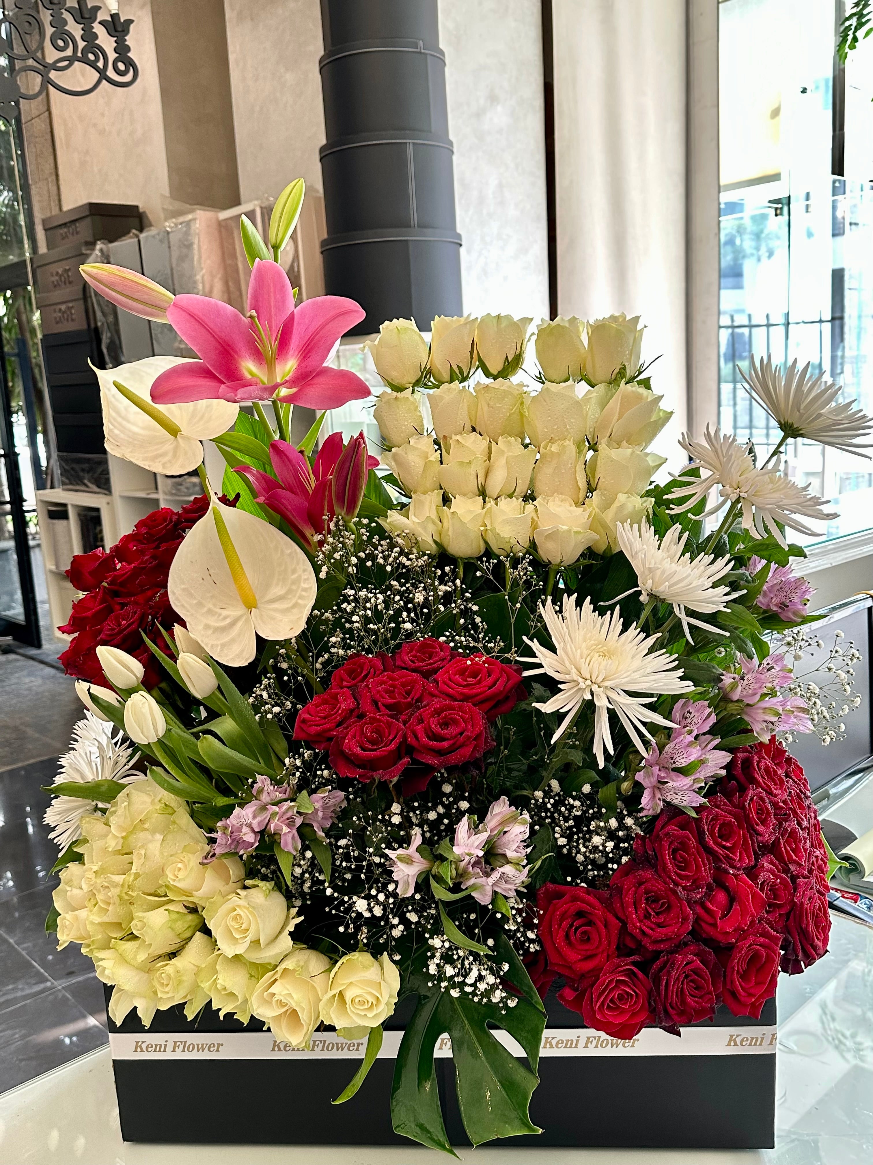Arrangement Box – Keni Flower Shop