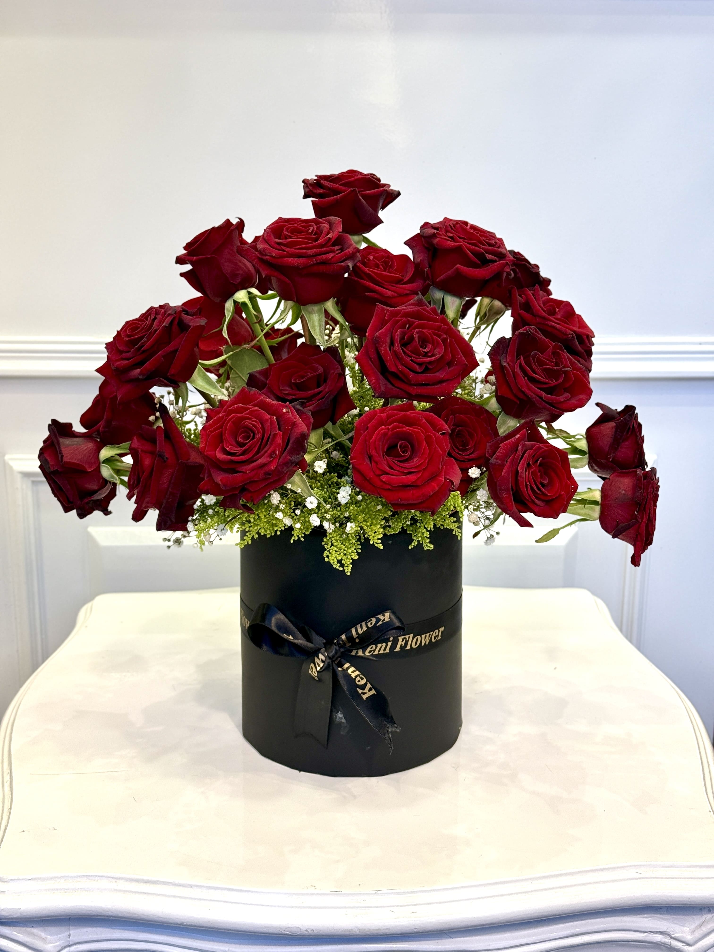 Roses Box – Keni Flower Shop
